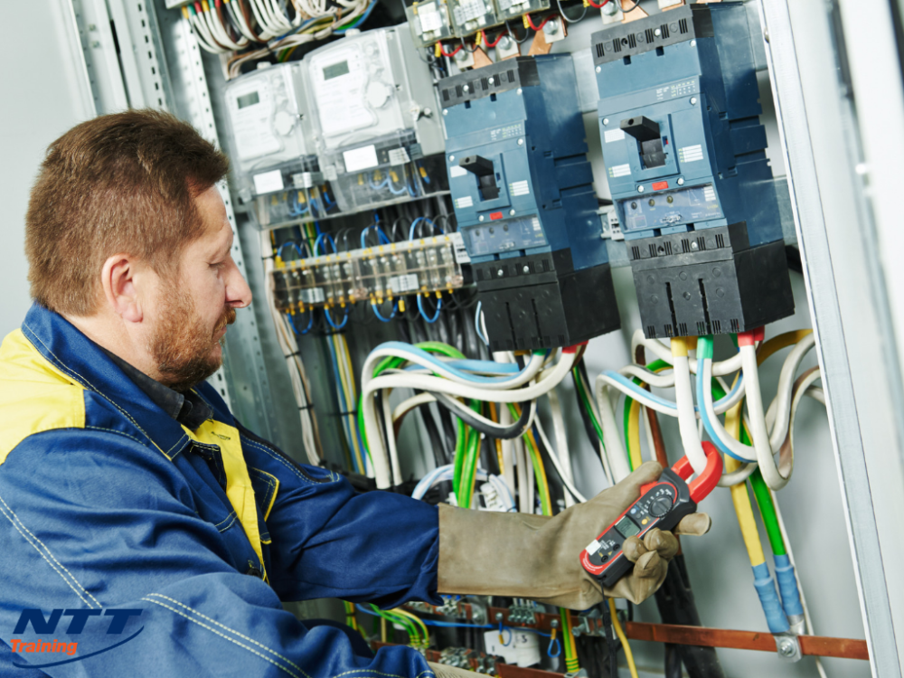 Arc Flash Electrical Safety: Training to Help Ensure Your Workers Are Safe